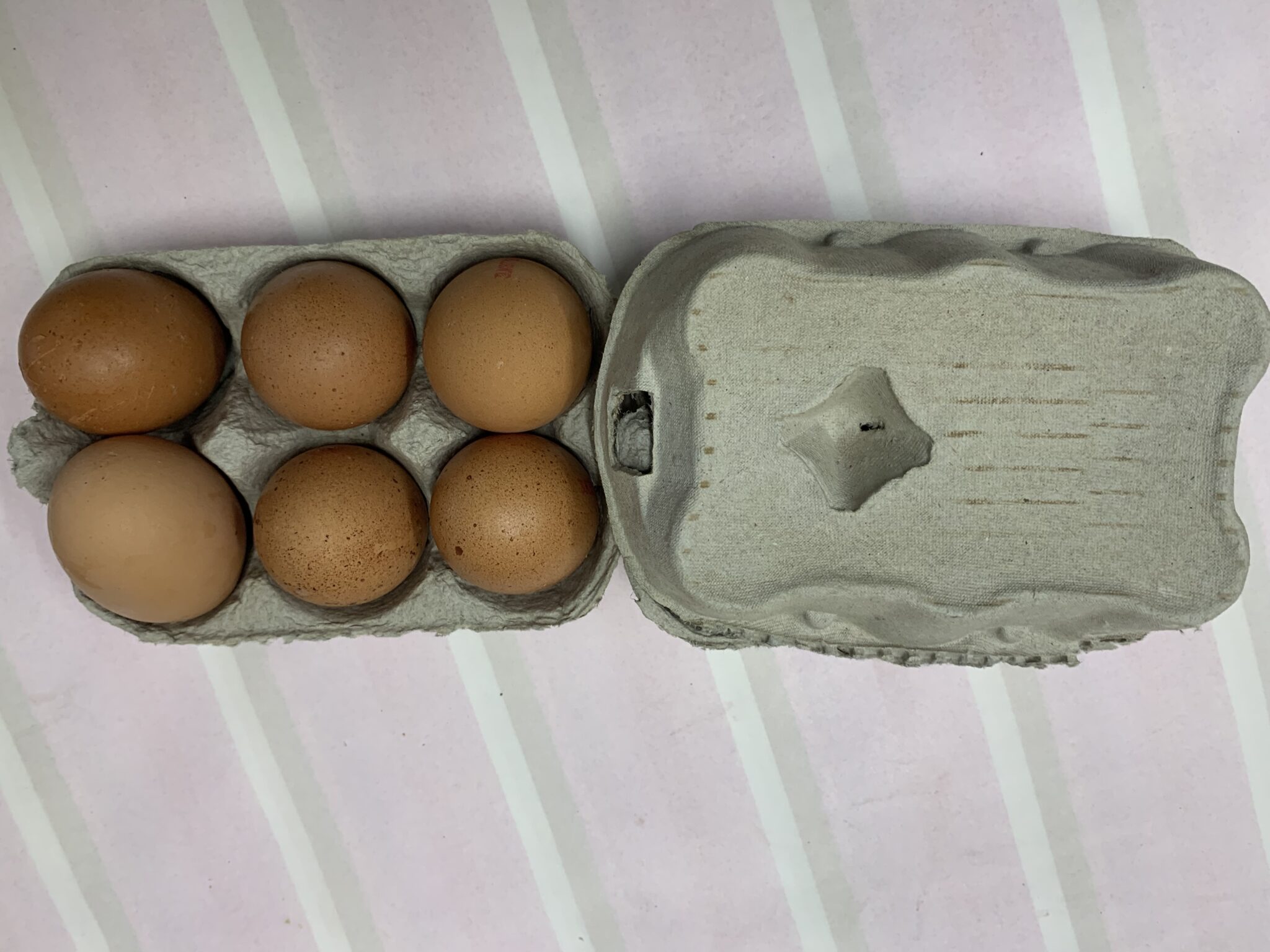 1/2 dozen Large Barn Eggs - Jacksons Fruit & Veg